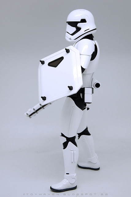 toyhaven: Review 1: Hot Toys Star Wars: The Force Awakens 1:6 Finn ...