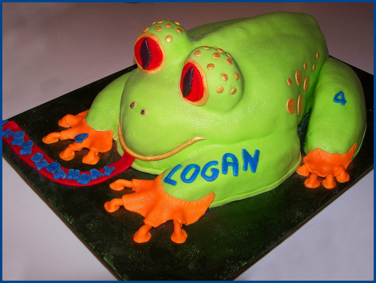 Frog Hopper Glen: Eighteen Frog-shaped Cakes: Leaping Loads of Fun!