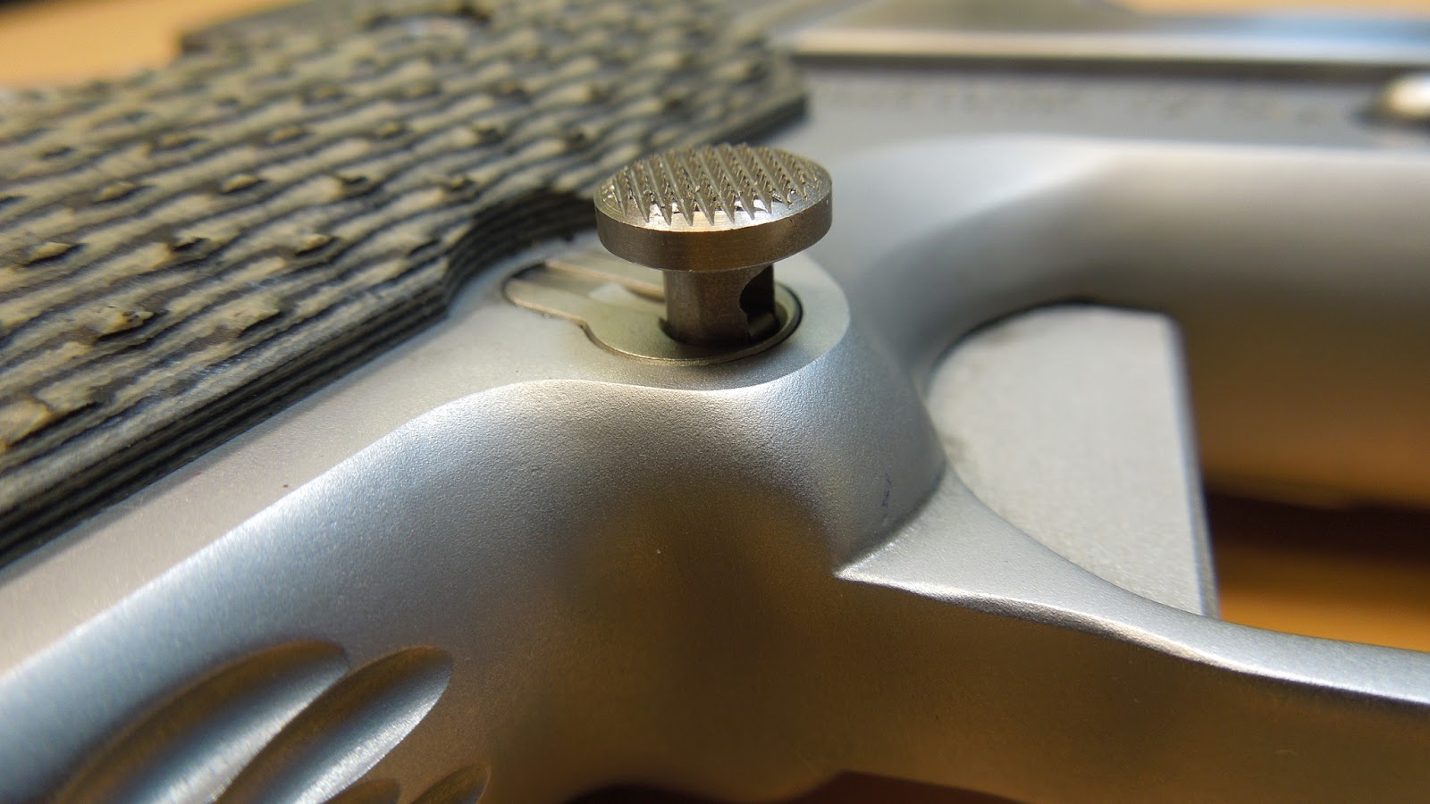 NicTaylor's R&R (Review & Recommendations): 1911 Ambidextrous Magazine ...