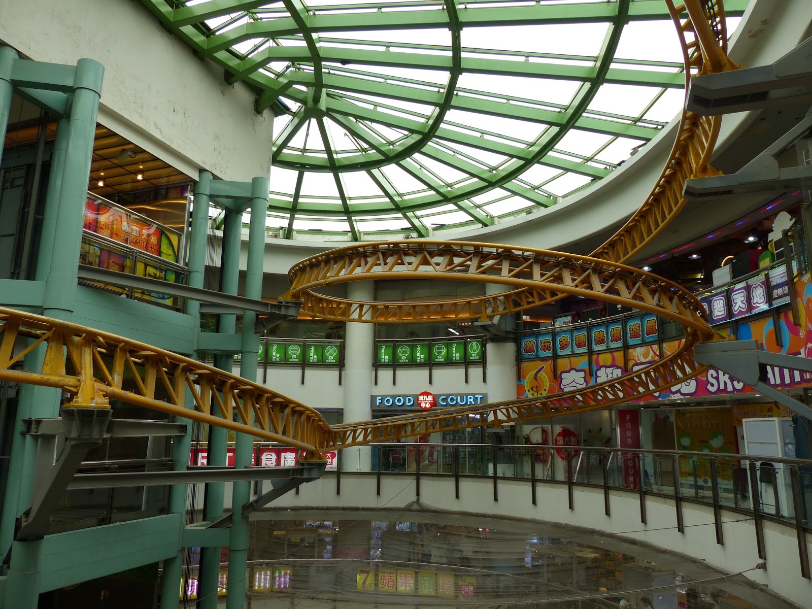 Hong Kong (& Macau) Stuff: The Dragon Centre and its indoor roller coaster