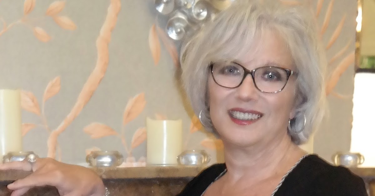 Rhonda's Escape: Island State of Mind