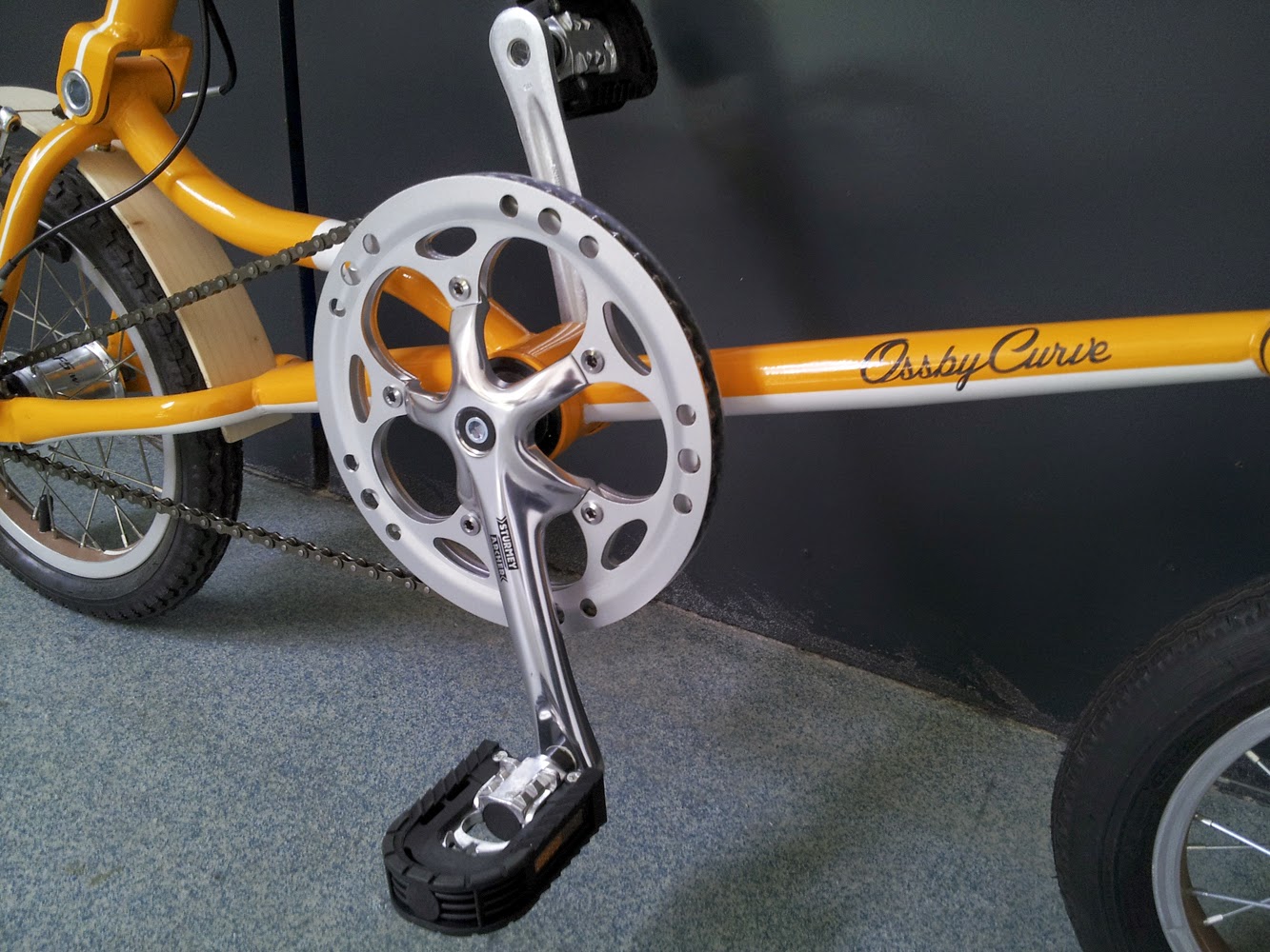 Bicicletas acabadas a mano. A tu gusto, o al mío. Customización, fixies ...