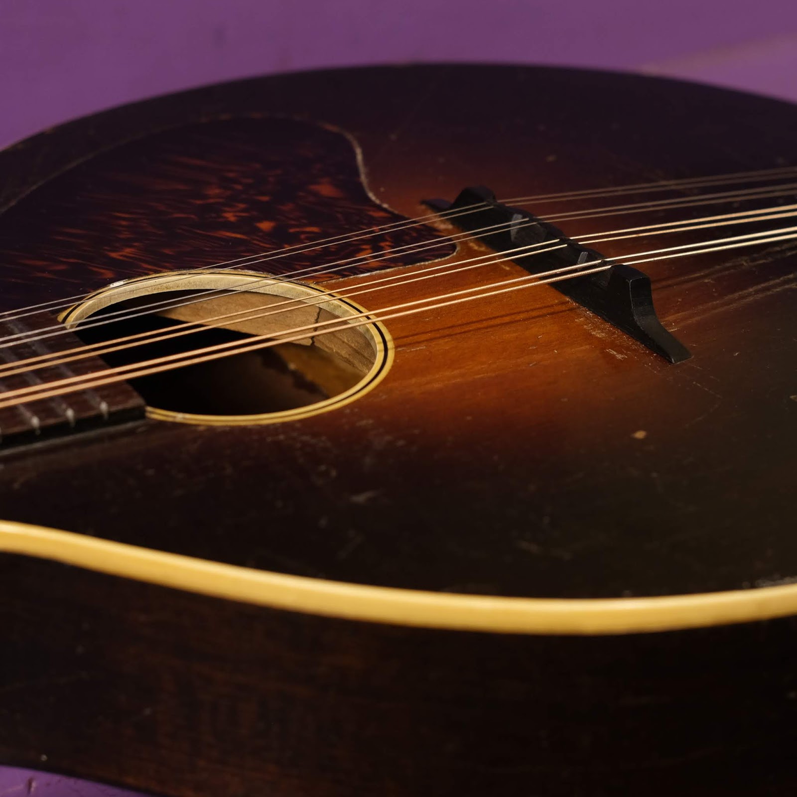 1933 Gibson-made Kalamazoo KM-11 Flatback Mandolin