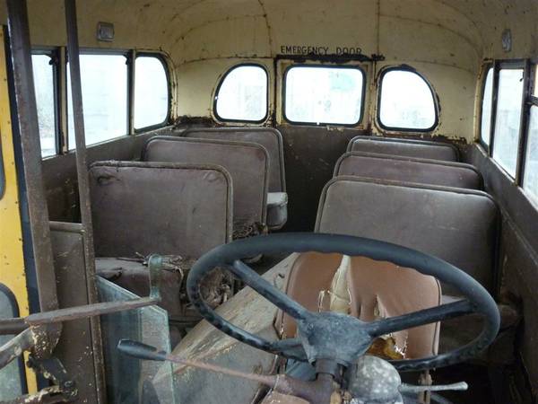 Insomniac Garage: Catch the Short Bus: 1947 Ford Vanette school bus project