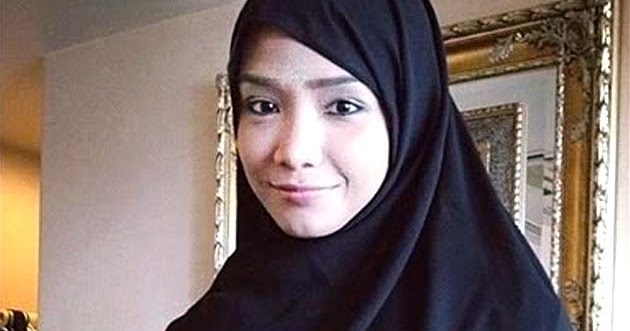 MYARTIS.COM | MYARTIS | MY | ARTIS: UMMI NAZEERA KINI BERHIJRAH