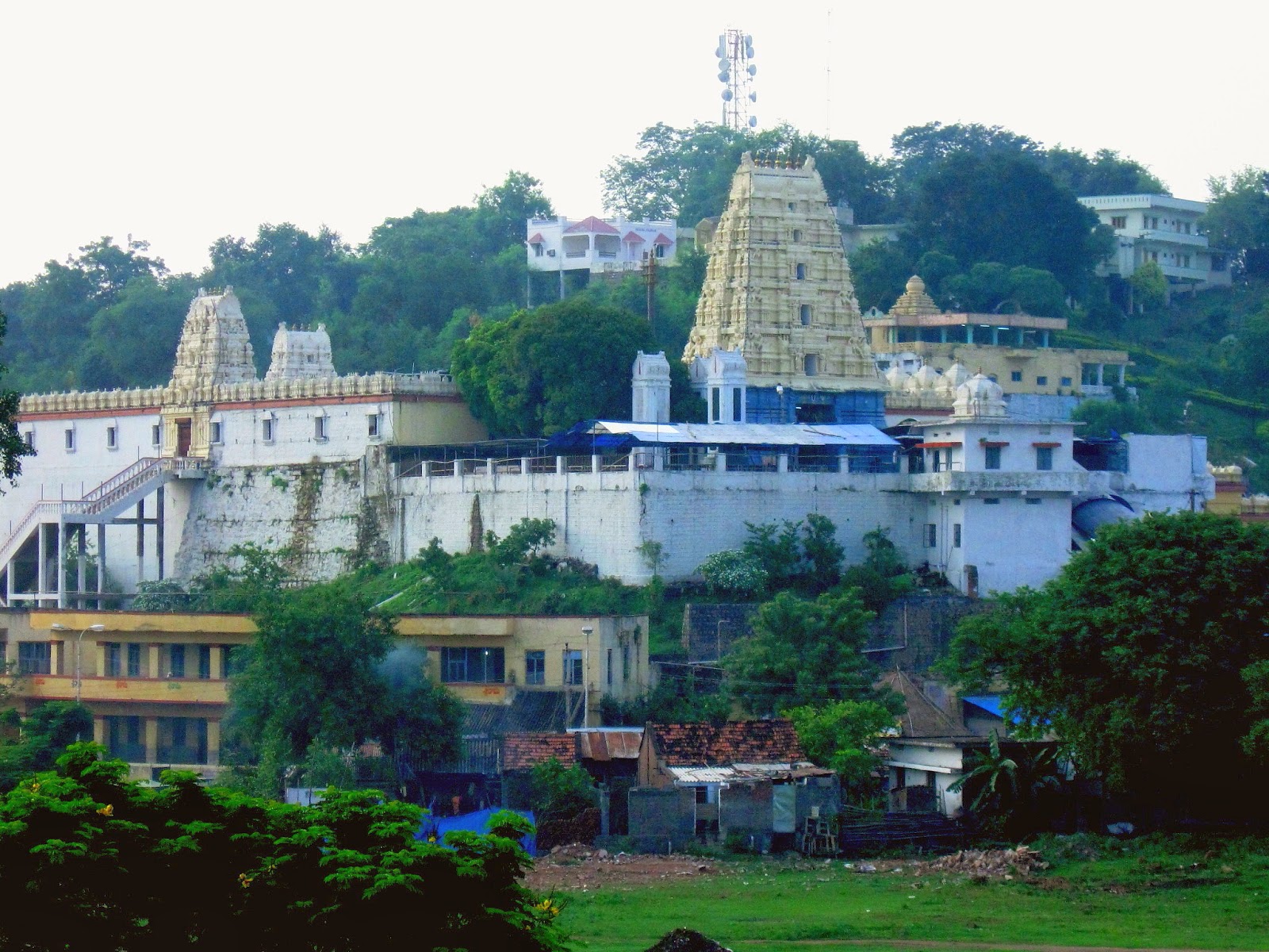 Sri Sitaramachandra Swamy Temple - Bhadrachalam - HINDU BLOG
