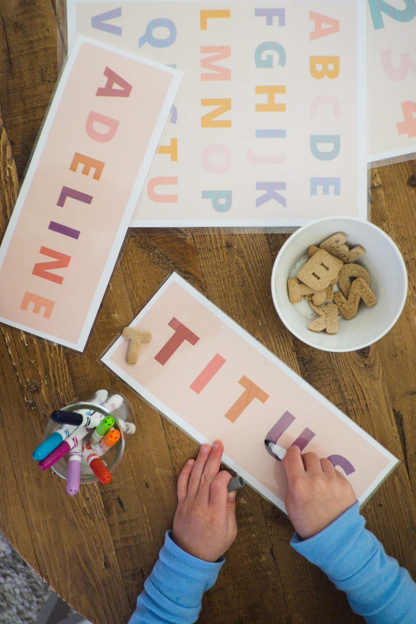 Domestic Fashionista: Name Printable | Matching And Tracing Activity