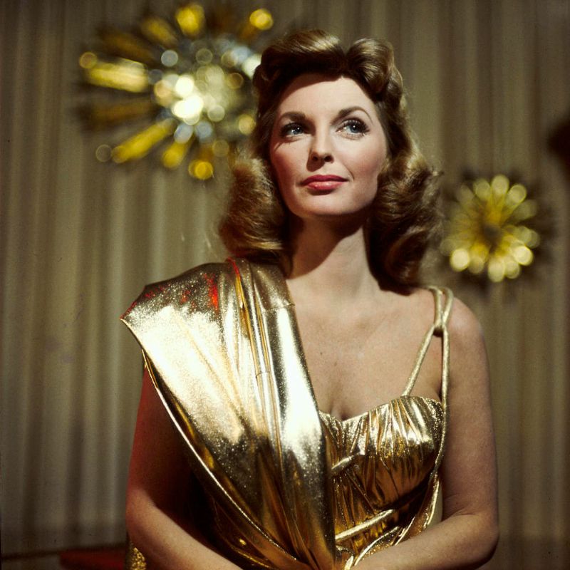 50 Gorgeous Photos of Julie London in the 1940s and ’50s ~ Vintage Everyday