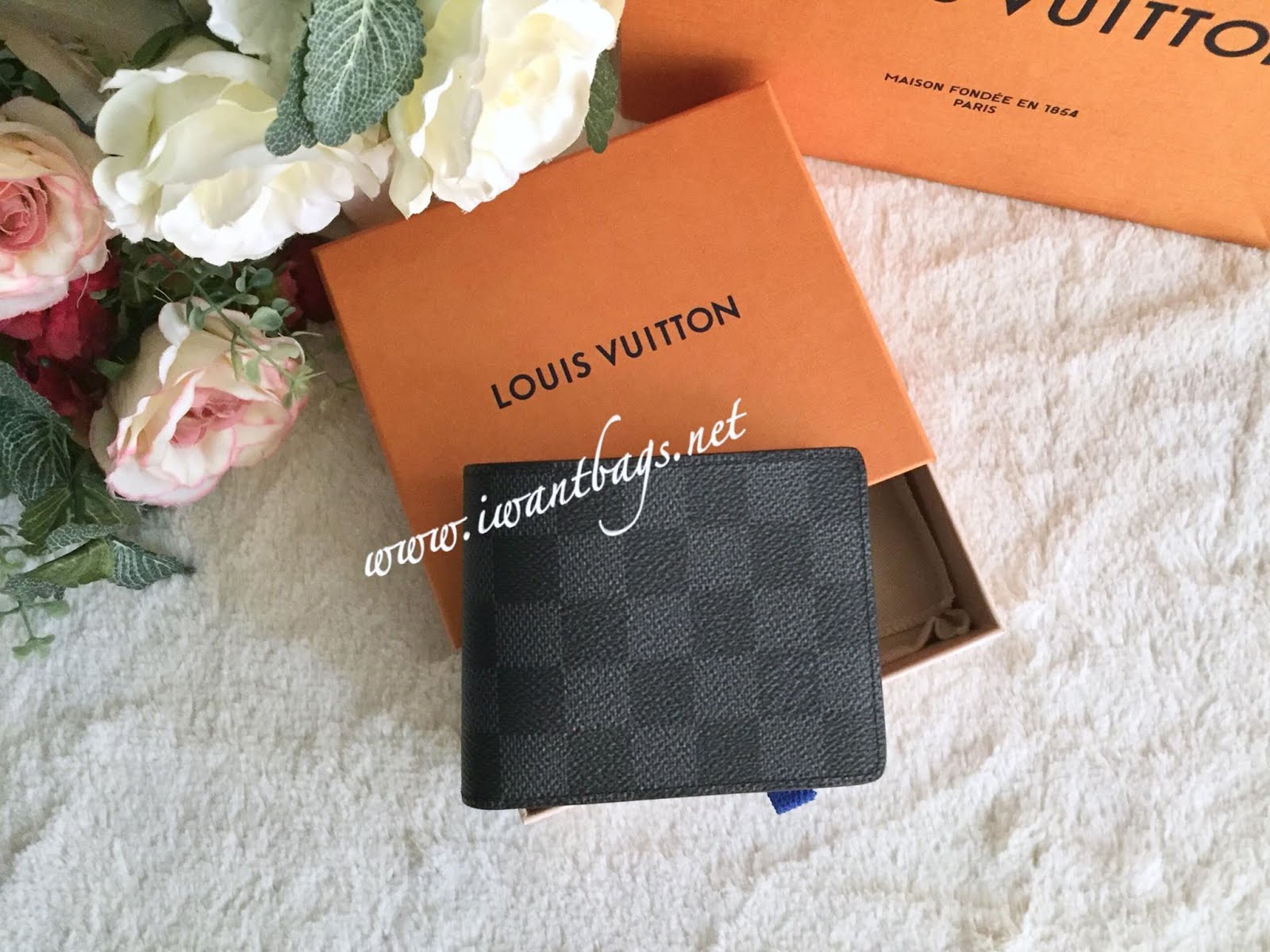 Louis Vuitton Cloud Slender Wallet Investor | semashow.com