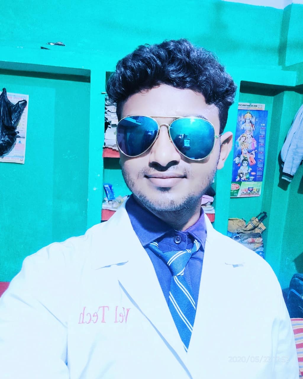 Doctor Vs Engineer? Who has got a better life, a Doctor or an Engineer ...