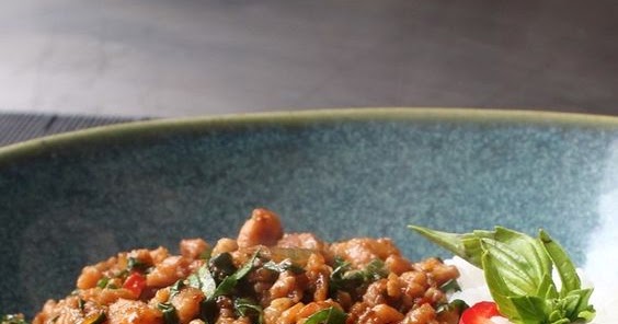 Spicy Thai Basil Chicken (Pad Krapow Gai) - Like Food