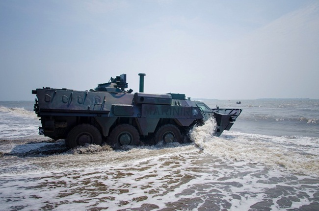 Indonesian Marine Corps staged military training exercises with BTR-4M ...