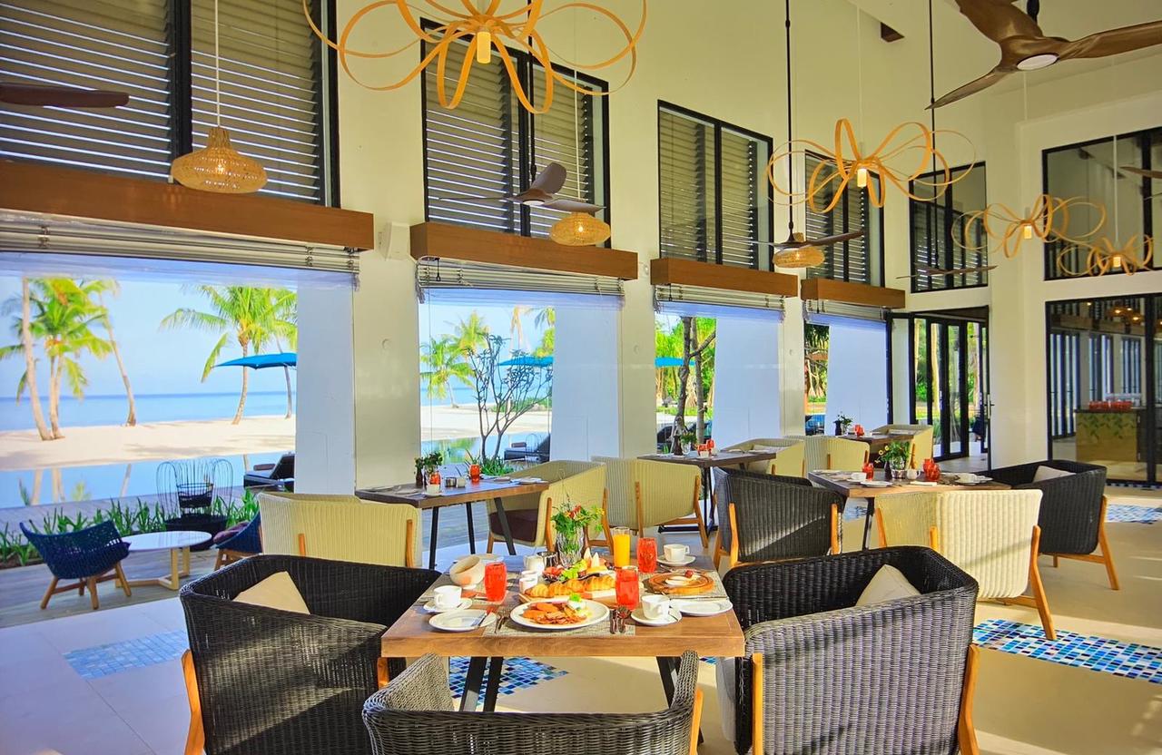 Passion For Luxury : Pullman All-Inclusive Resort in the Maldives