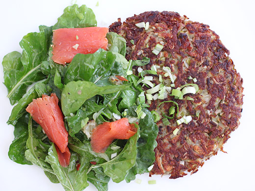 lisa is cooking: Rosti with a Green Salad on Top