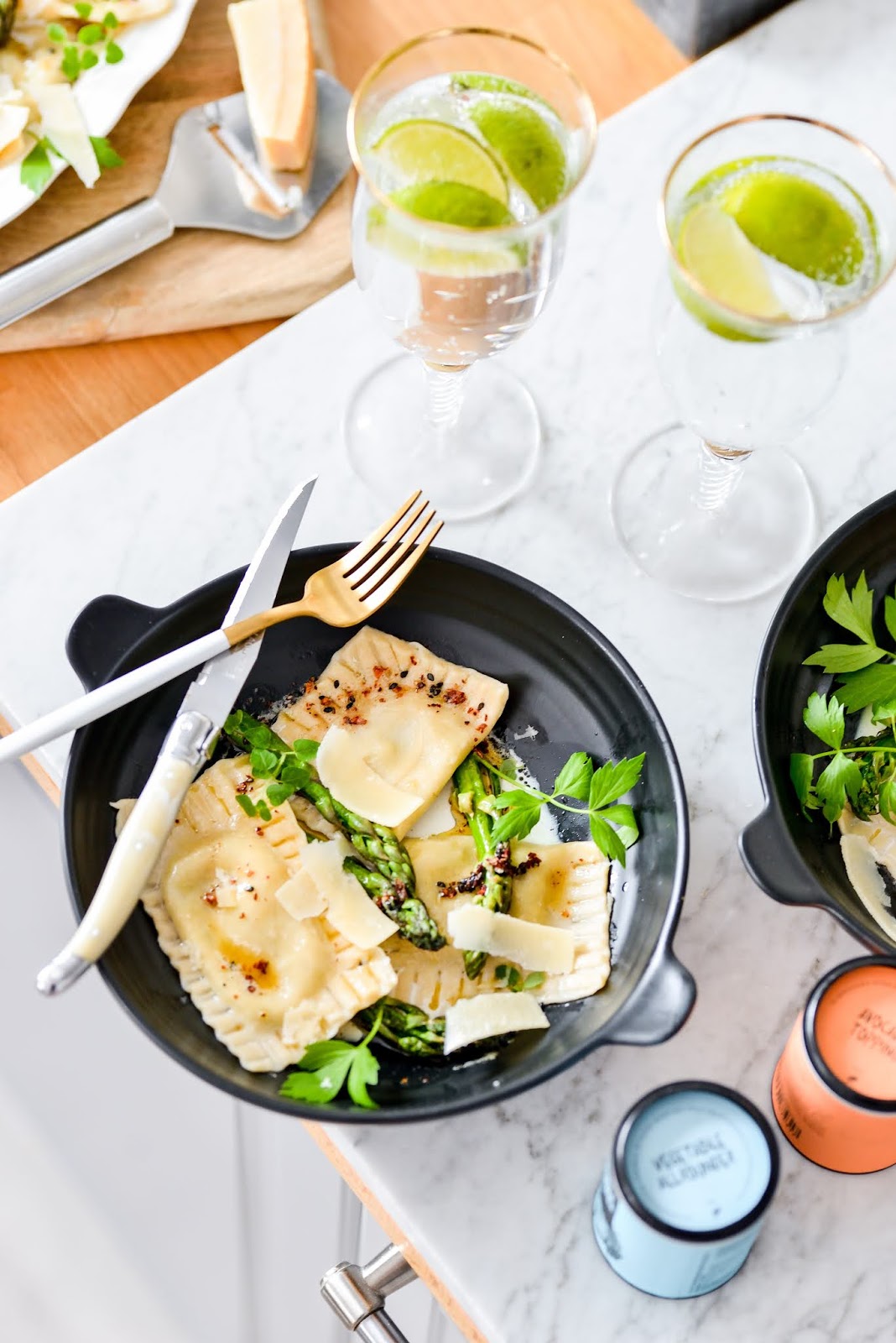 Ravioli ze szparagami, mascarpone i gorgonzolą! | SMYKWKUCHNI