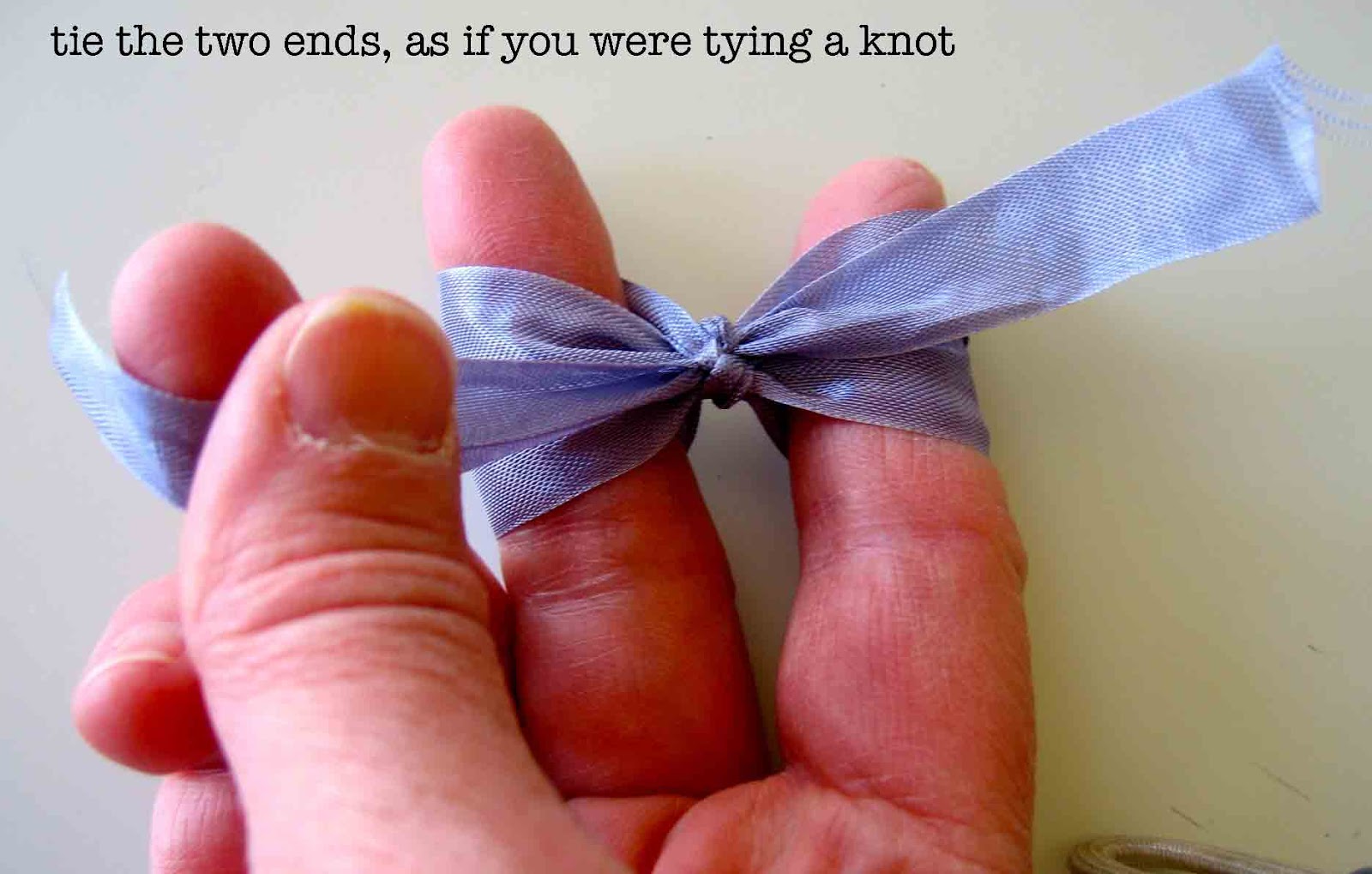 Designs by Sharon: Triple T Tuesday: Double-Loop Bow