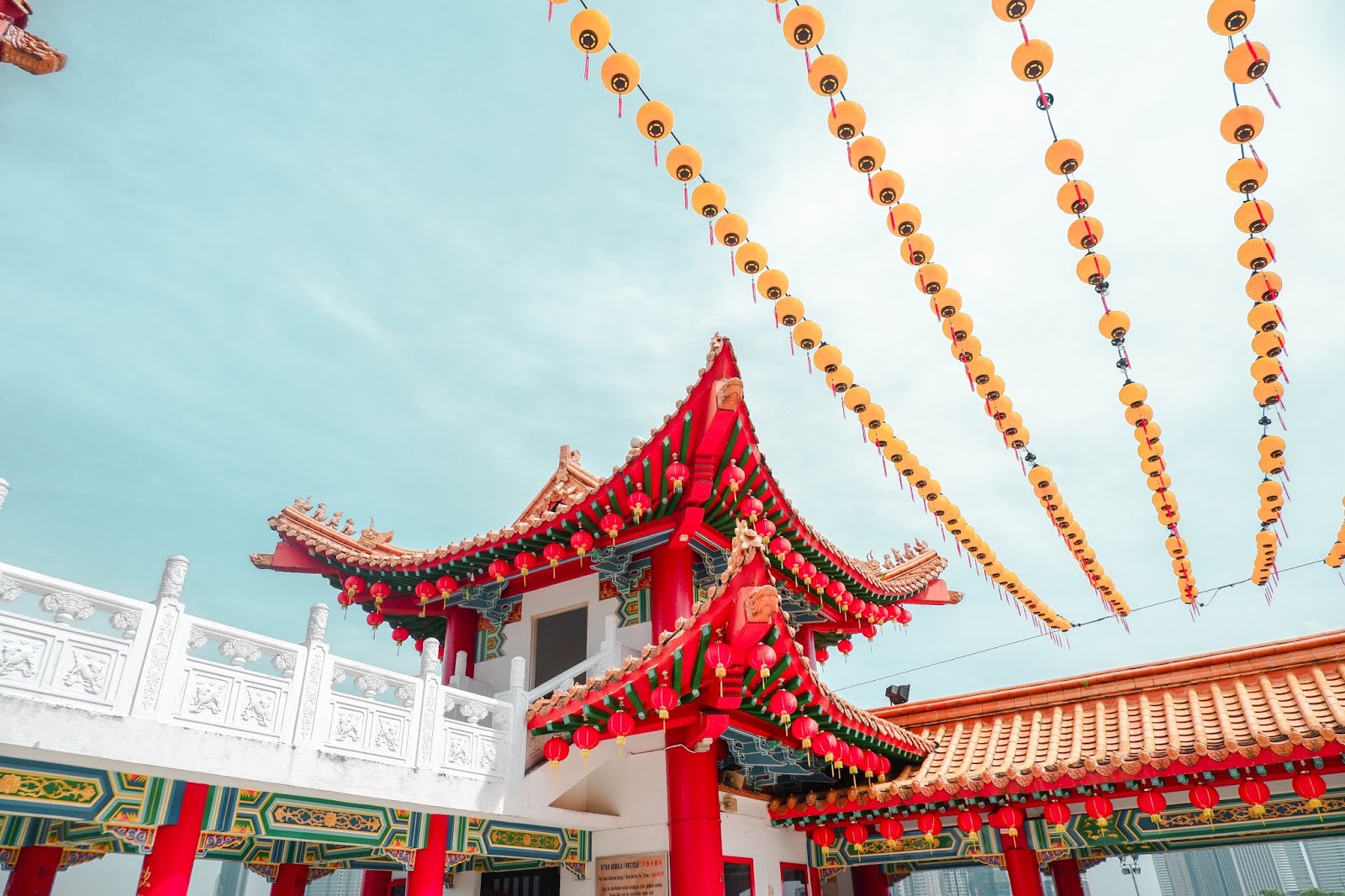 Kuil Thean Hou, Kuil Kebanggan Masyarakat Kota Kuala Lumpur - Adorable ...