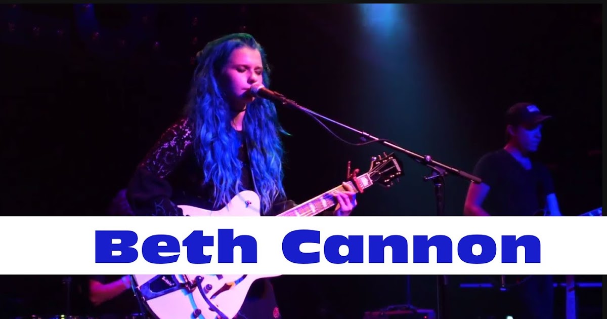 Beth Cannon: Elizabeth II- "Fall this far" live at Jammin' java