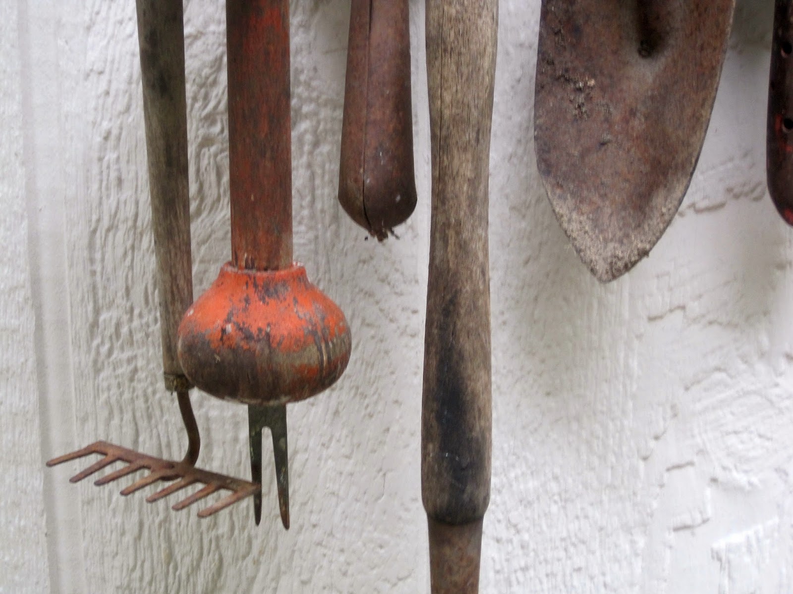 Scene Through My Eyes: Old Garden Tools