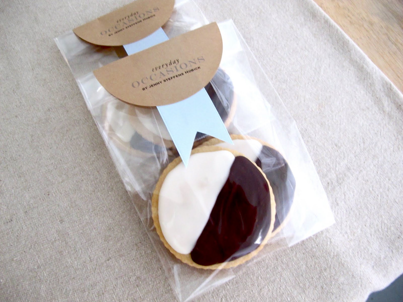 Jenny Steffens Hobick: Packing Cookies for the Mail | Packaging ...