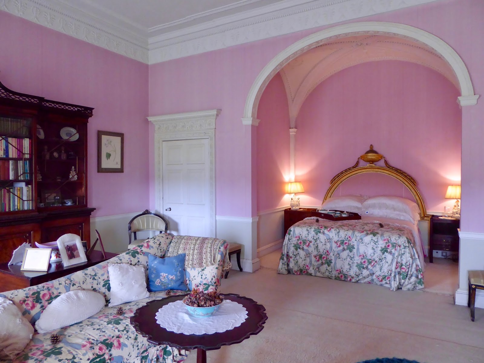 Wide Beam - Still Rockin': Basildon House and Park