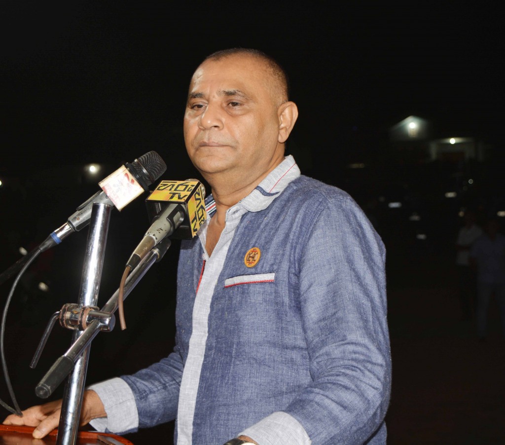 4 பிரதேச செயலகங்களை உருவாக்க வேண்டும், அதாவுல்லா - Jaffna Muslim