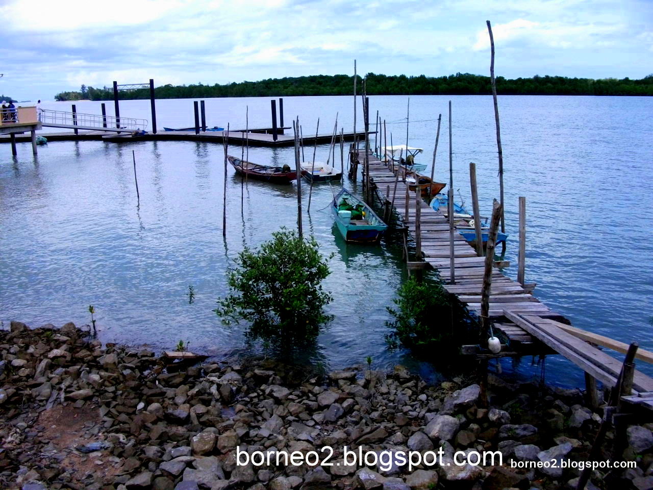 Borneo Island, Awaken To A Different World: Kampung Telaga Air