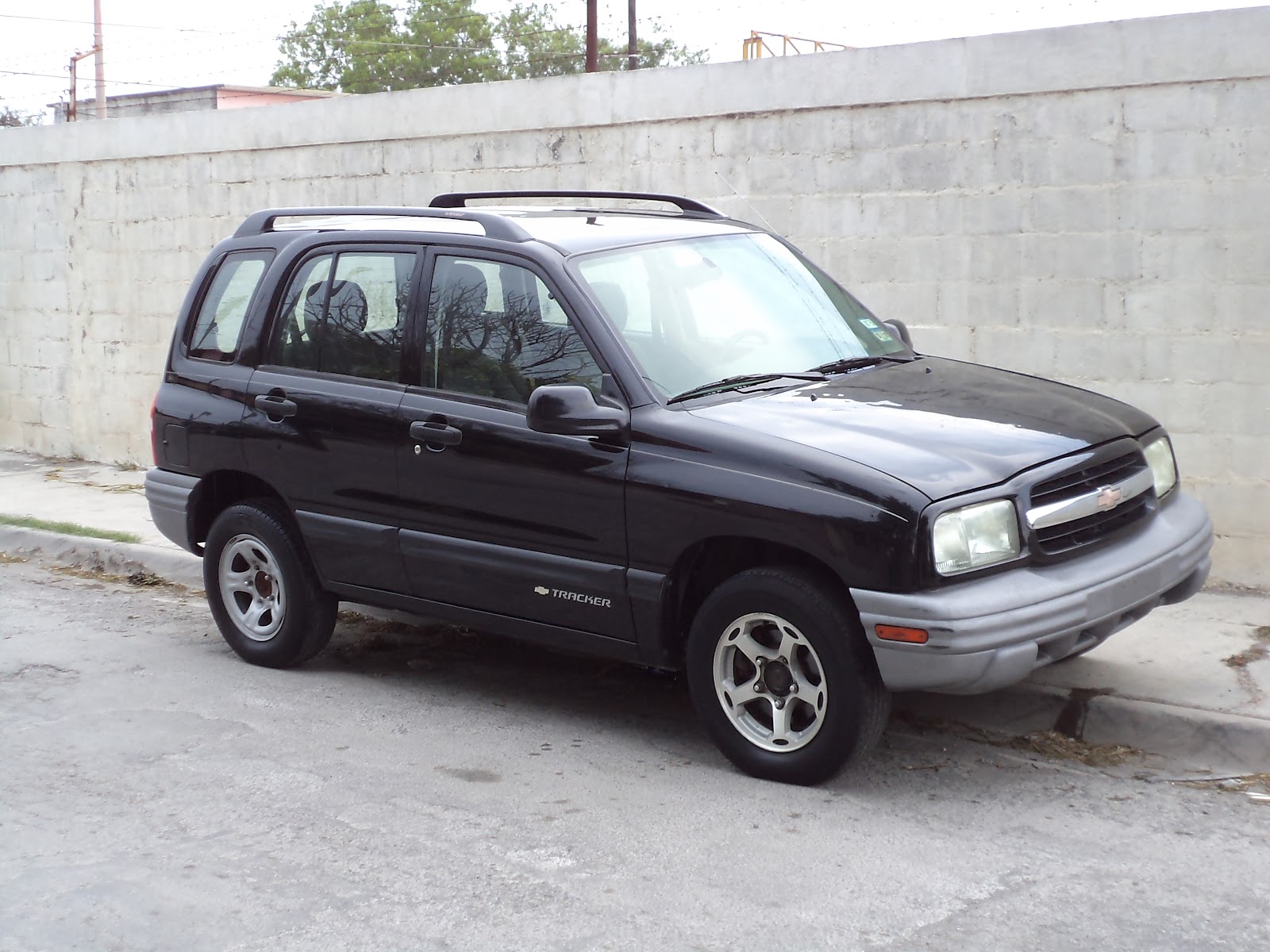 Carros Usados Matamoros: Camioneta Tracker 2000