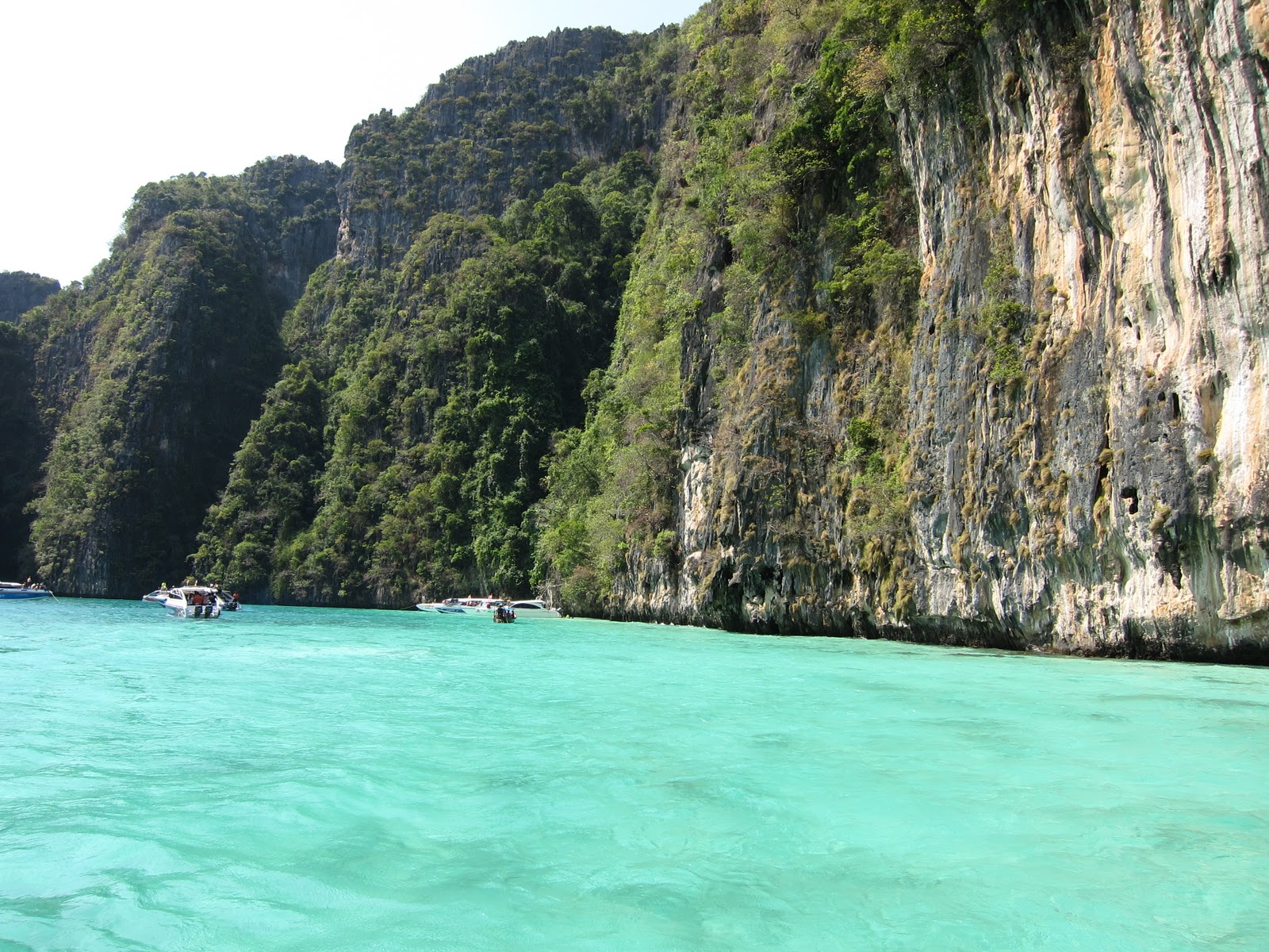 yoki hui: Phi Phi island