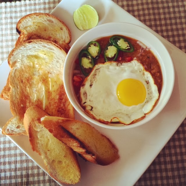 Roti cecah Kacang Pool ~ As Life Goes On...