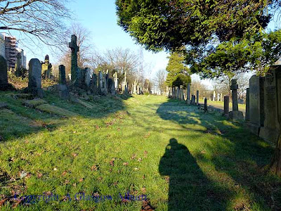 A Glasgow Album: Craigton Cemetery