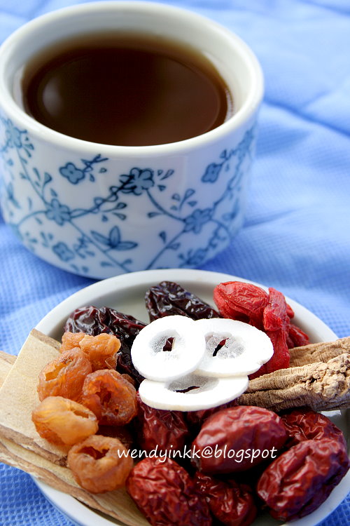 Table for 2.... or more: Lactating Red Date Tea 发奶红枣茶