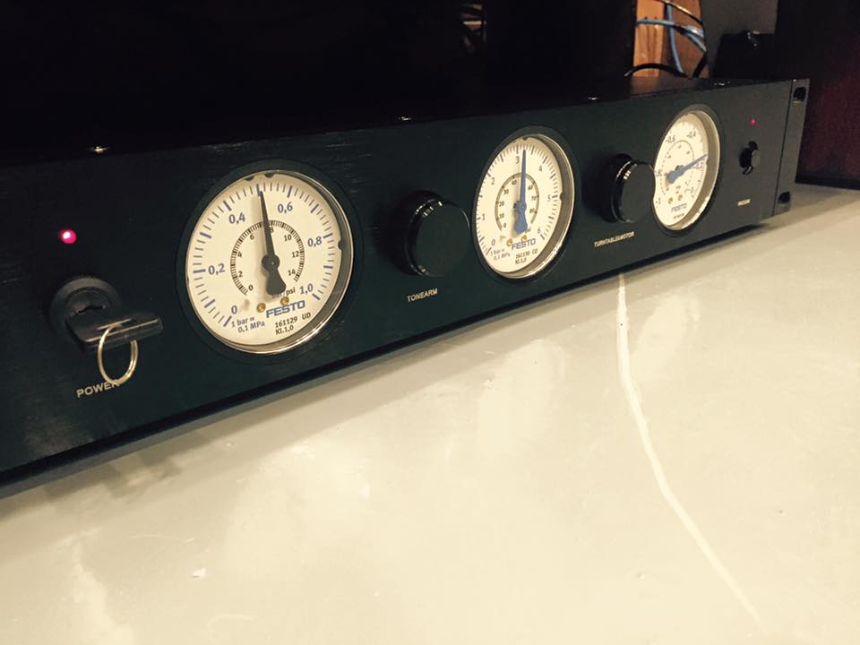 Klassik Analog Audio DD-55FV Vacuum suction air flotation turntable – M ...