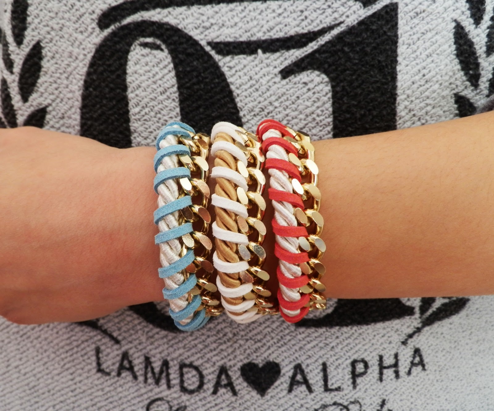 Thania's Handmade Jewelry: Colourful Bracelets