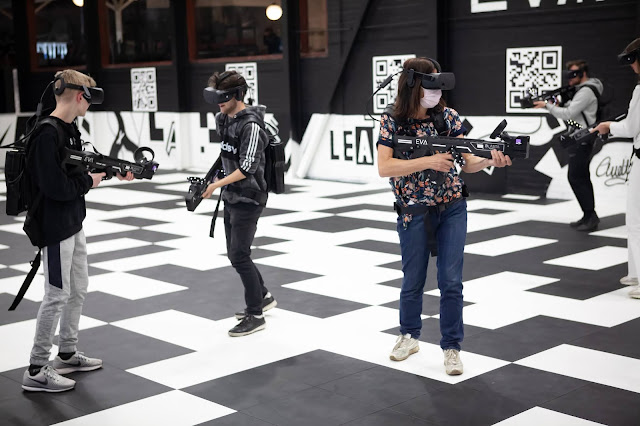 VR Game EVA | KickCity