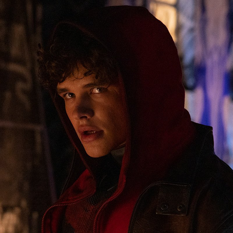 DC Geek House: Series: "TITANS" PRESENTA NUEVAS IMÁGENES Y DETALLES DE ...