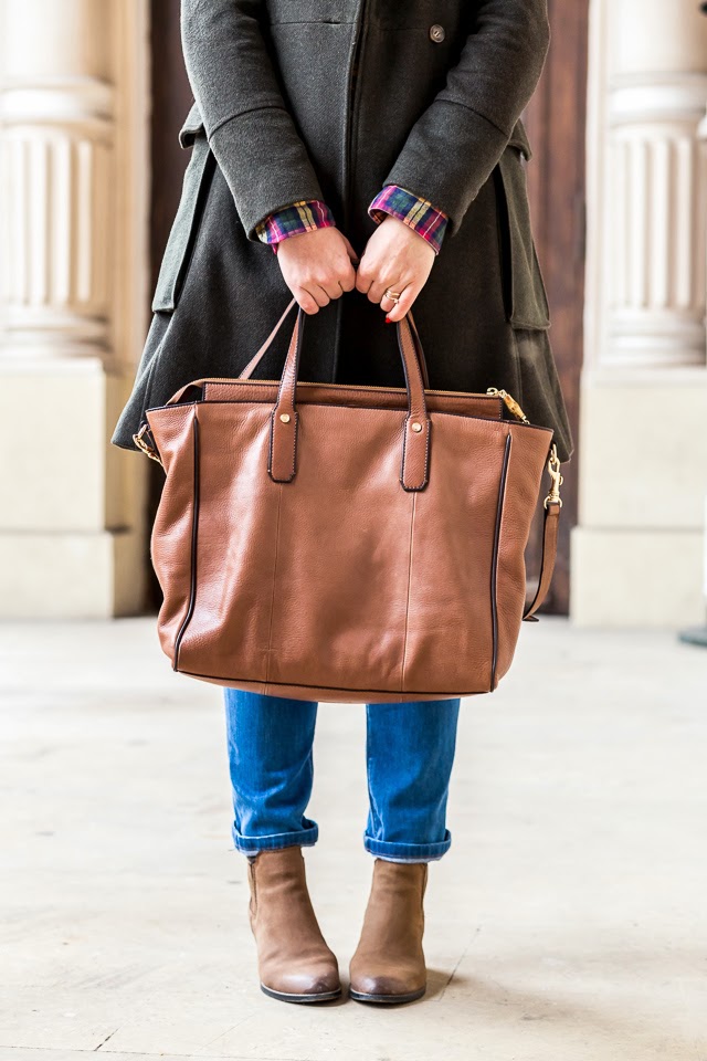 Dress Side Story: Wearing someone else's clothes