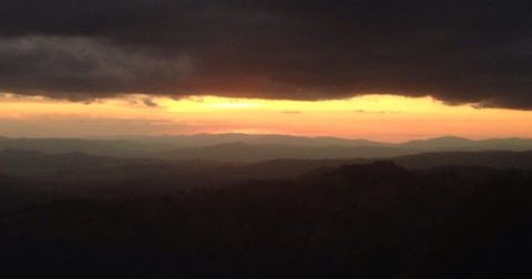 The Holiday and Travel Magazine: The Dingo Gate at Barrington Tops