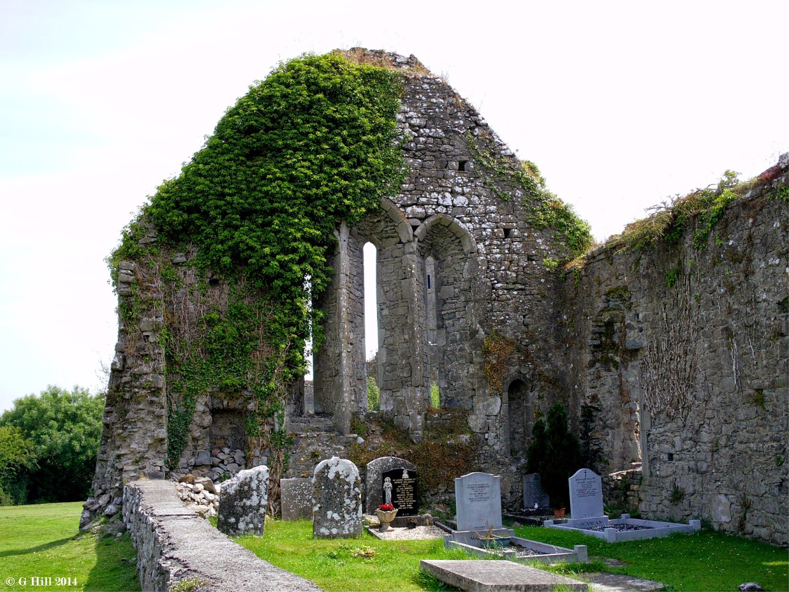 Ireland In Ruins: St Finghin's Church Co Clare