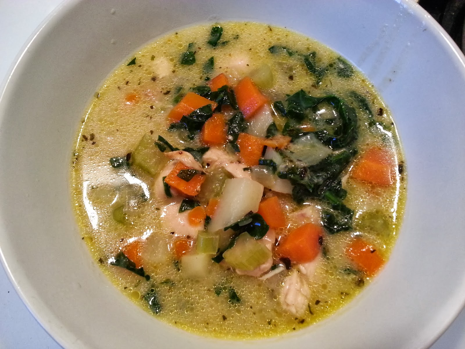 Les douceurs de genny: SOUPE CRÉMEUSE AU POULET ET ÉPINARDS