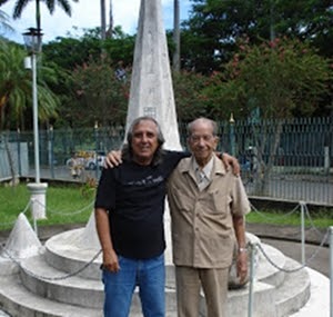 Professor Pimenta chama atenção do Brasil para Praça da Matemática ...