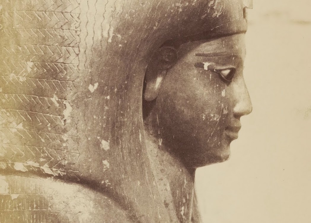 égyptophile: Un poignard en bronze, or et argent dans le cercueil de la ...