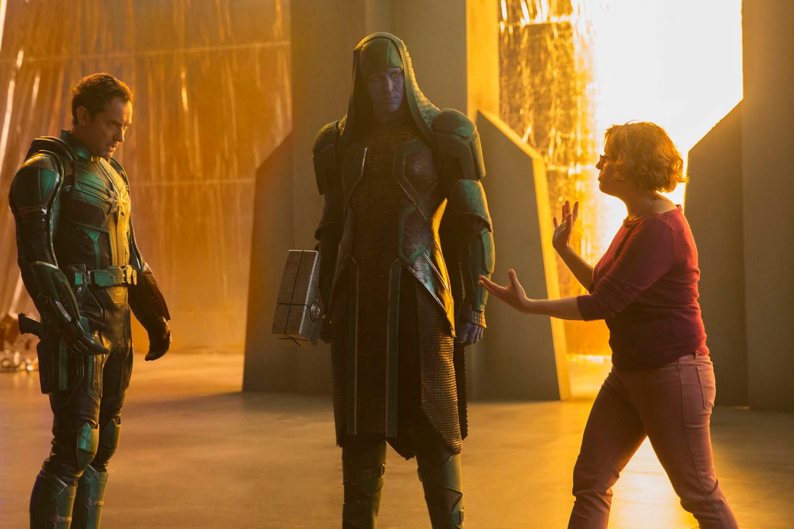 LOOK: Exclusive New Images for CAPTAIN MARVEL Features Krees, Skrulls ...