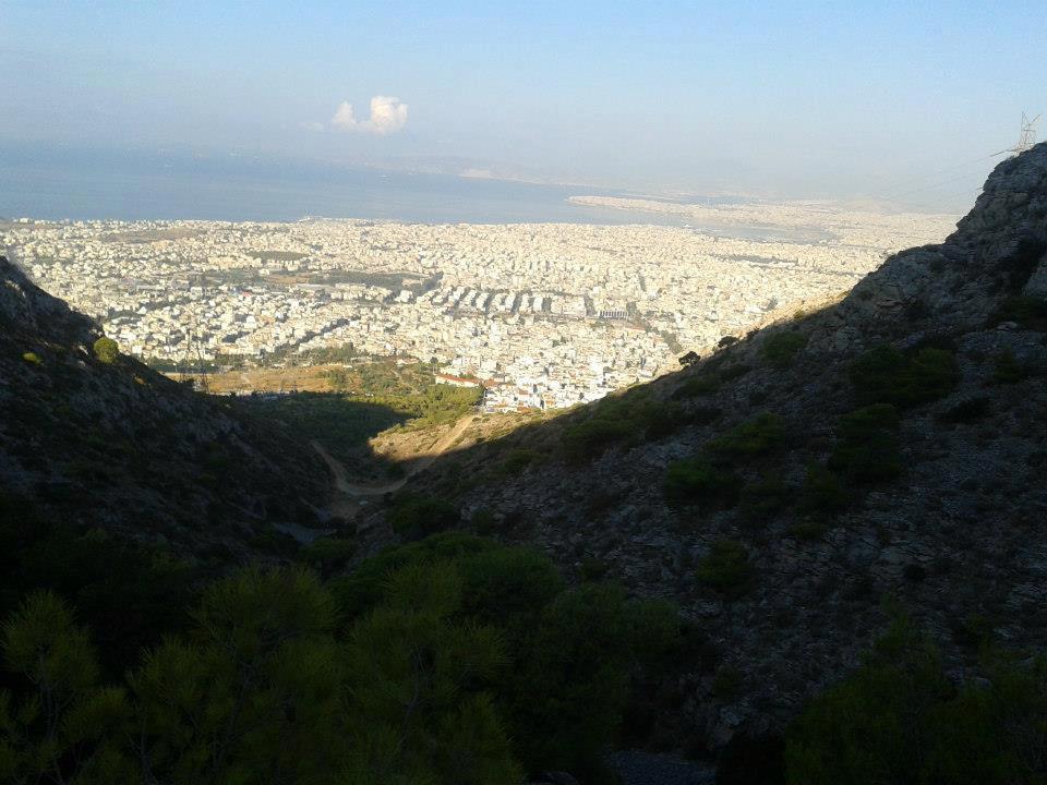 ΑΡΓΥΡΟΥΠΟΛΗ -ΑΡΓΥΡΟΥΠΟΛΗ: Υμηττος-Θεα της Αθηνας απο τον Υμηττο