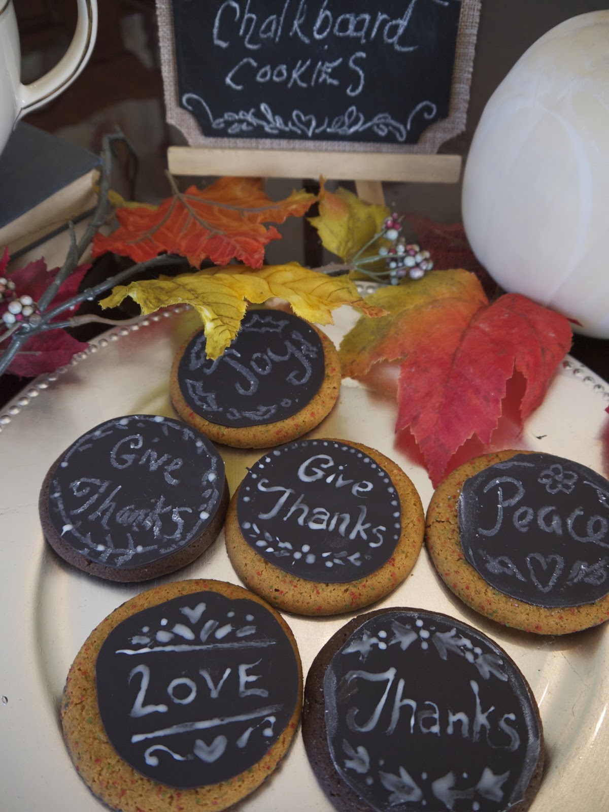 PennyWise: Chalkboard Cookies: Quick and Easy Holiday Treat
