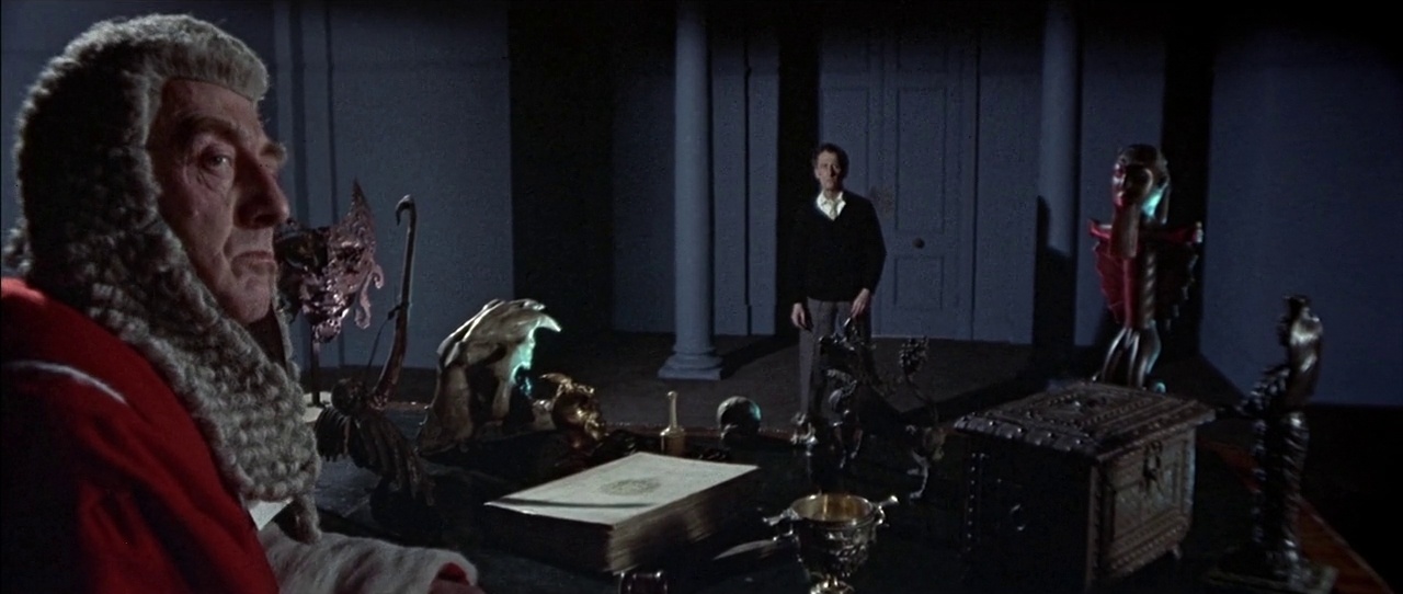 The Skull / La Maldición de la Calavera (1965): Peter Cushing ...