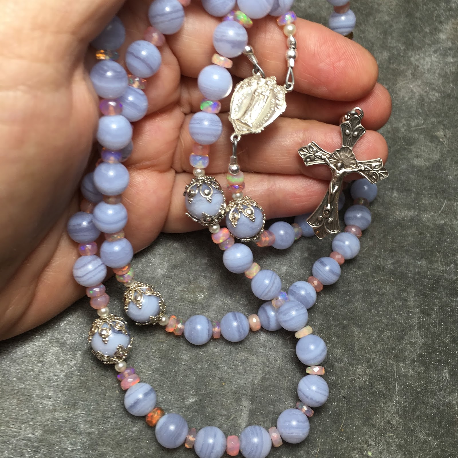 HeartFelt Rosaries