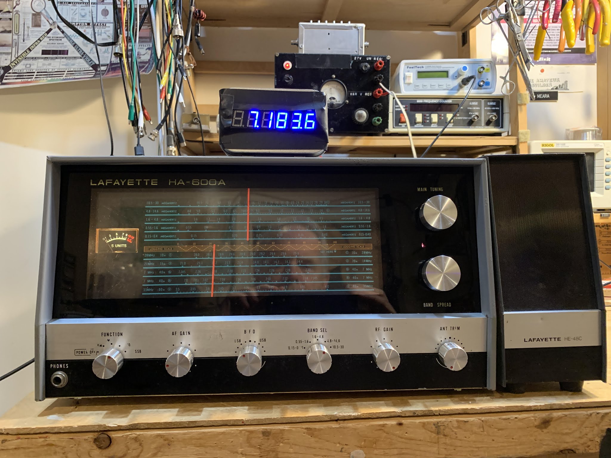 SolderSmoke Daily News -- Ham Radio Blog: Glowing Numerals for the ...