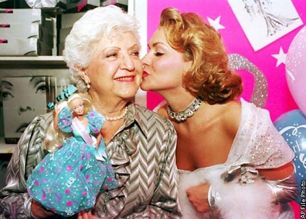 من إخترع باربي؟؟...تقرير عن روث هاندلر