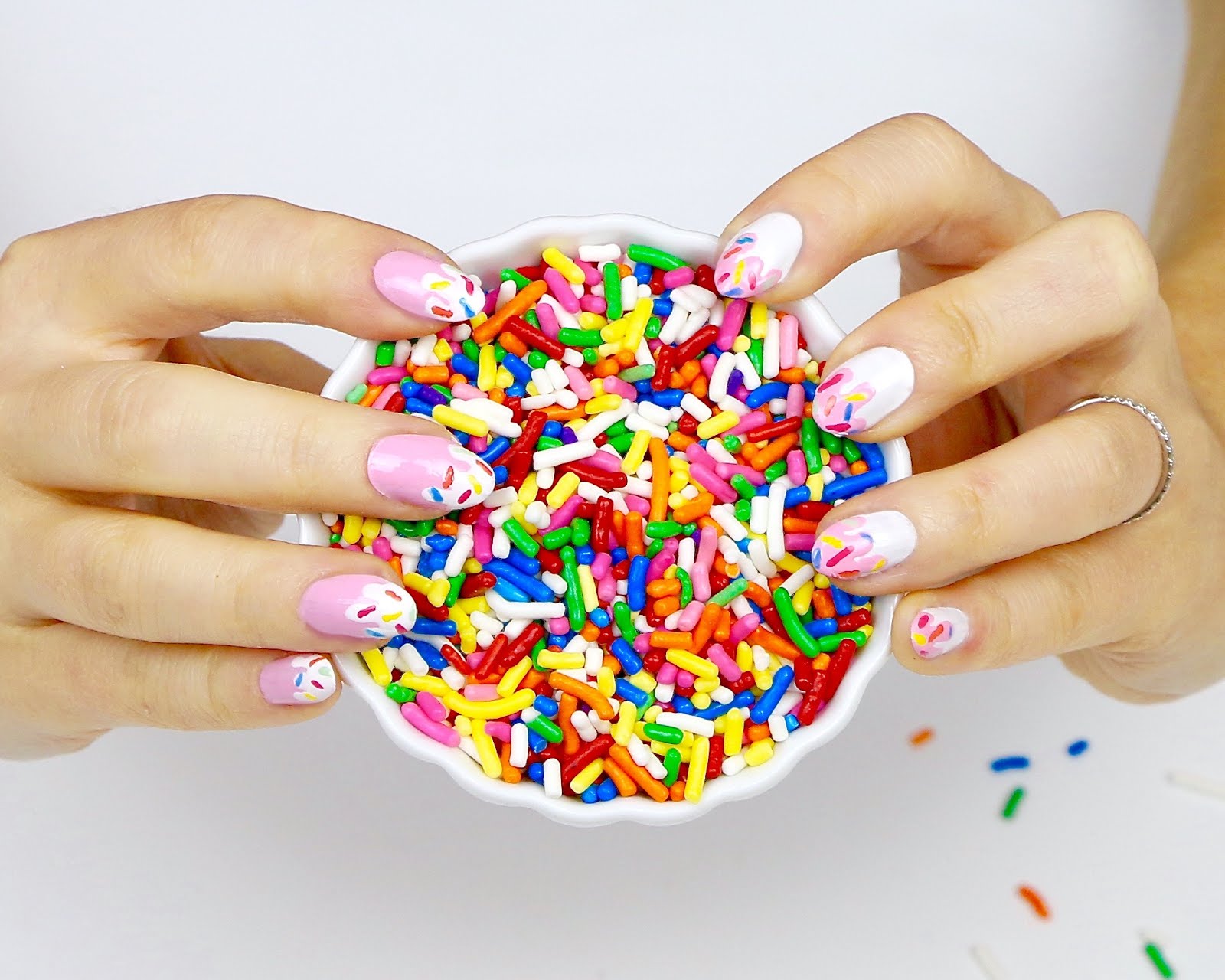 {VIDEO} Sprinkle Drip Nail Art Design - The Lindsay Ann